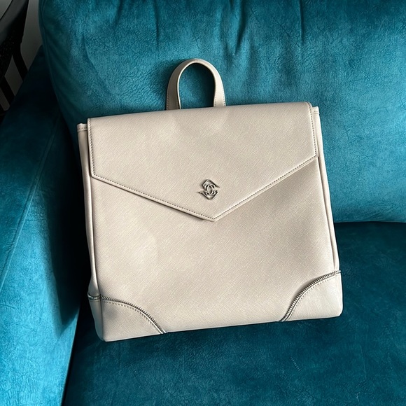 Glassladder | Bags | Glassladder Convertible Diana Backpack Taupe ...